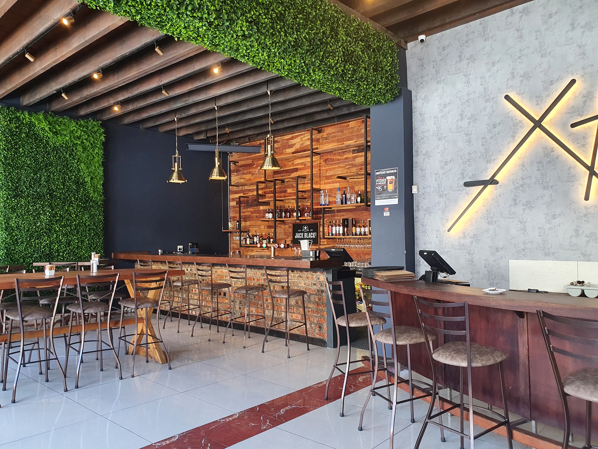 The Industry Bar reviews, photos - Cape Town - GayCities Cape Town