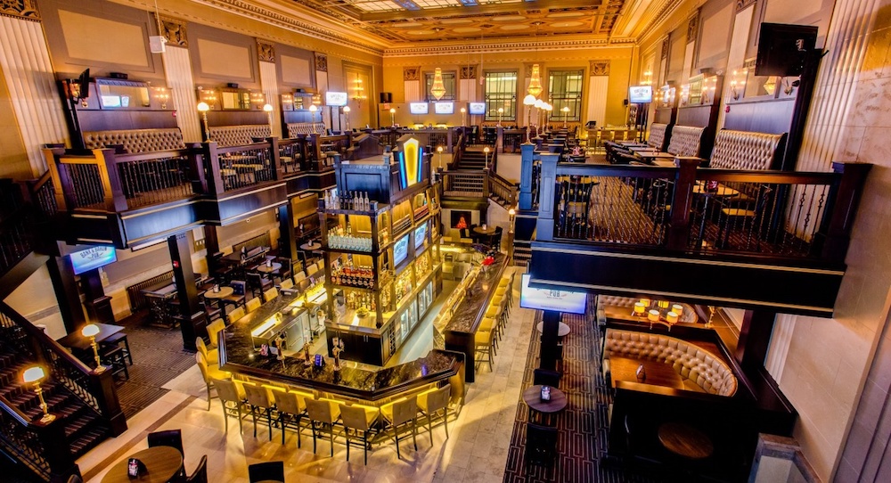 Bank and Baron P.U.B reviews, photos - Downtown - Calgary - GayCities ...