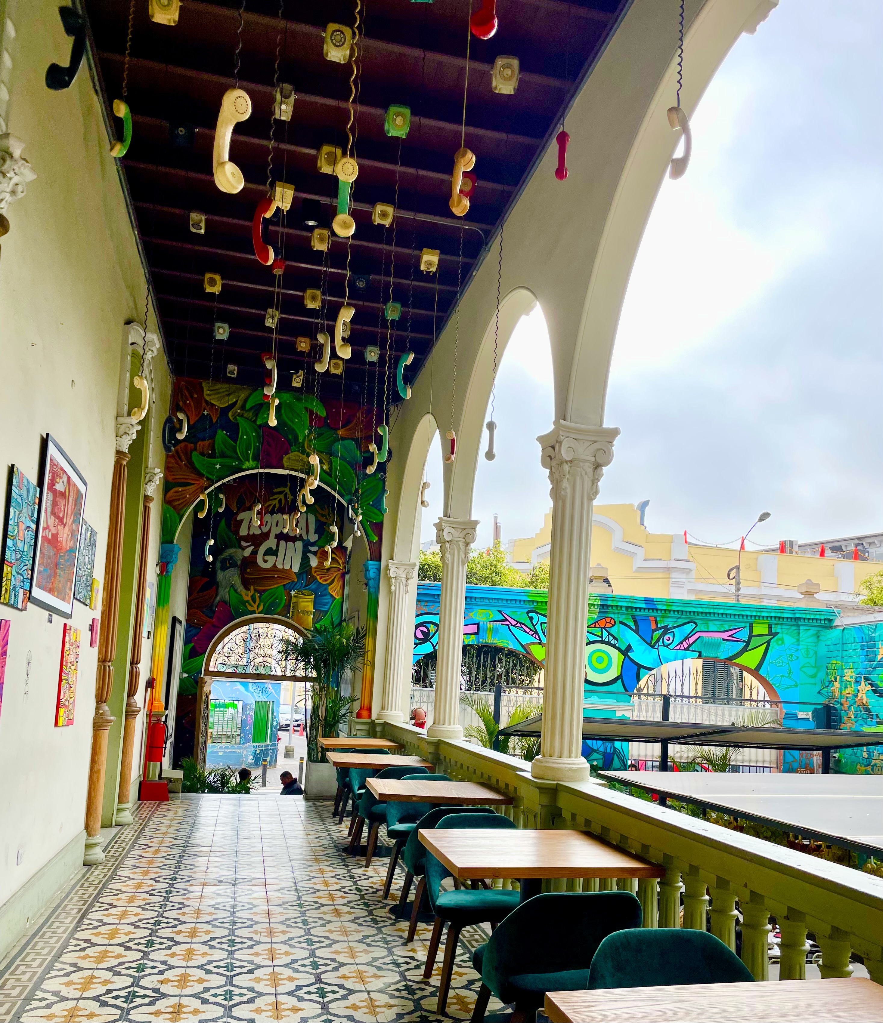 Dada Bar & Restaurant reviews, photos - Barranco - Lima - GayCities Lima