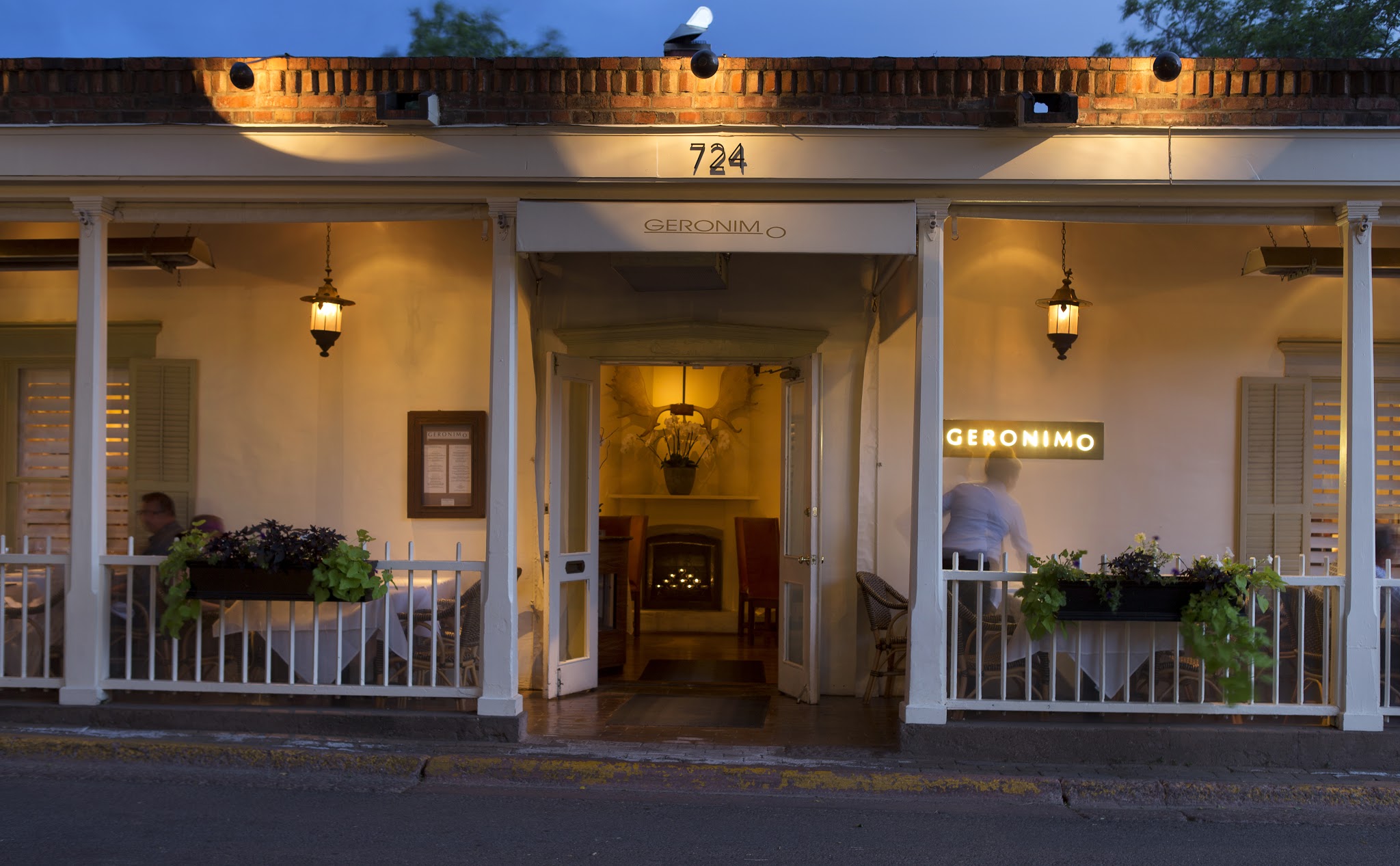 Geronimo reviews, photos - Canyon Road - Santa Fe - GayCities Santa Fe